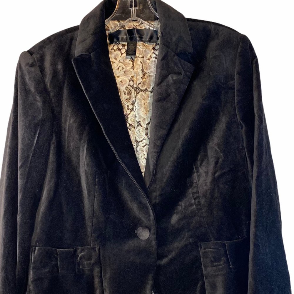 Apostrophe Chocolate Brown Velvet Blazer - Gem